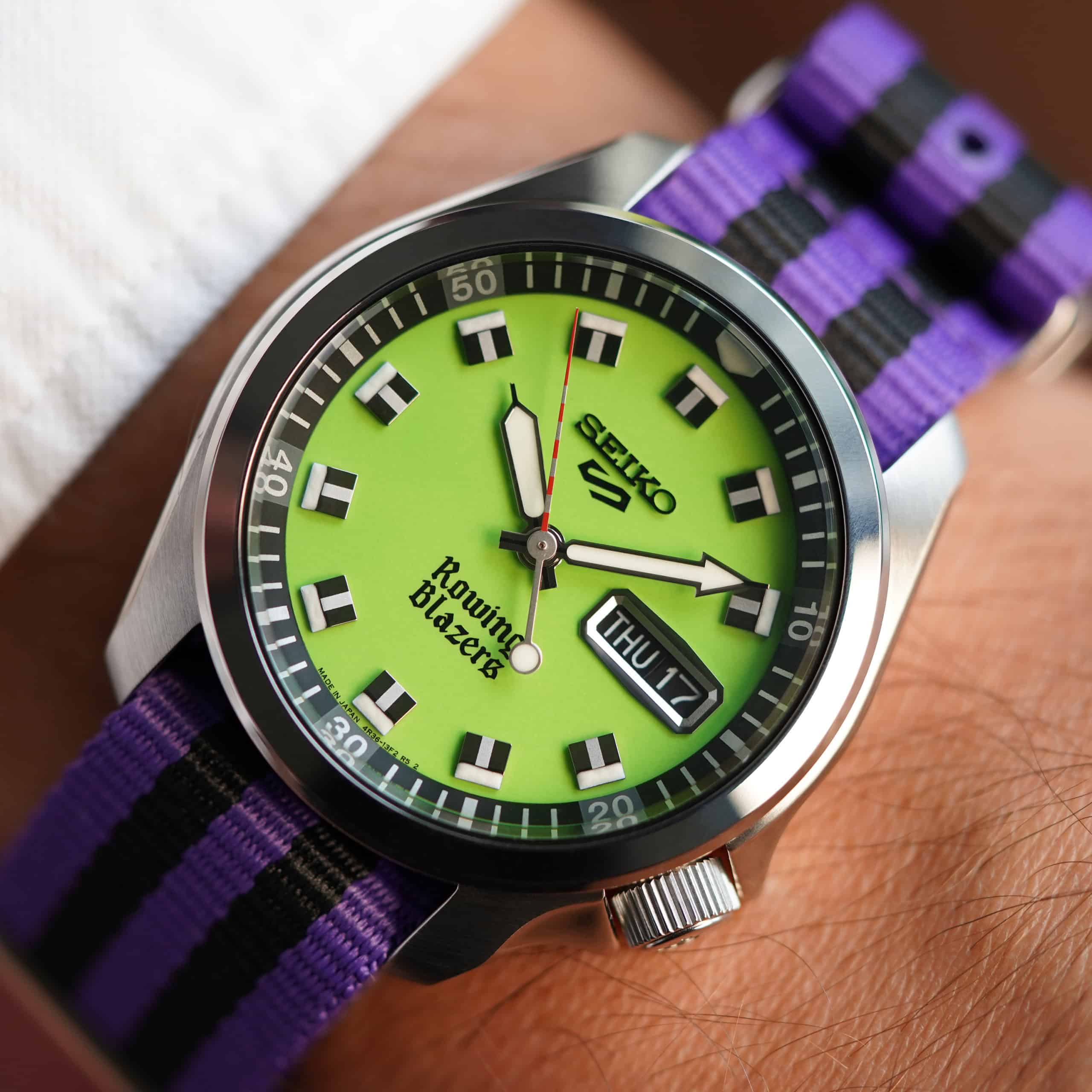 Seiko and a sportswear brand have jointly developed 4 watches in bright ...