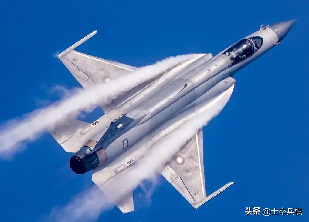 The world's most cost-effective third-generation fighter "Fierce Dragon ...