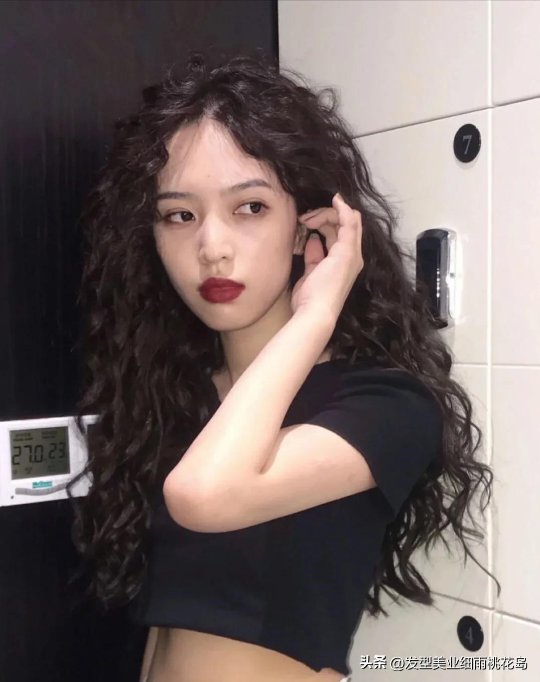 Retro "Hong Kong style perm" - iNEWS