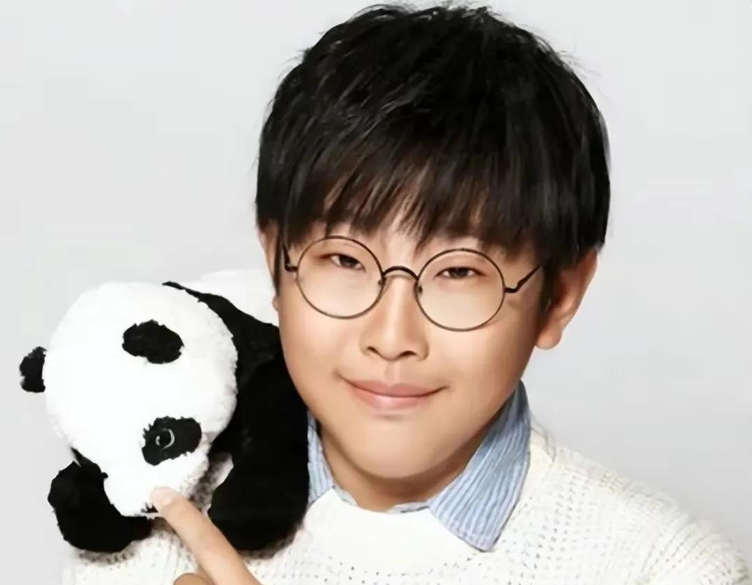 "Professional child householder" Hou Xiang: I am like a mother and ...