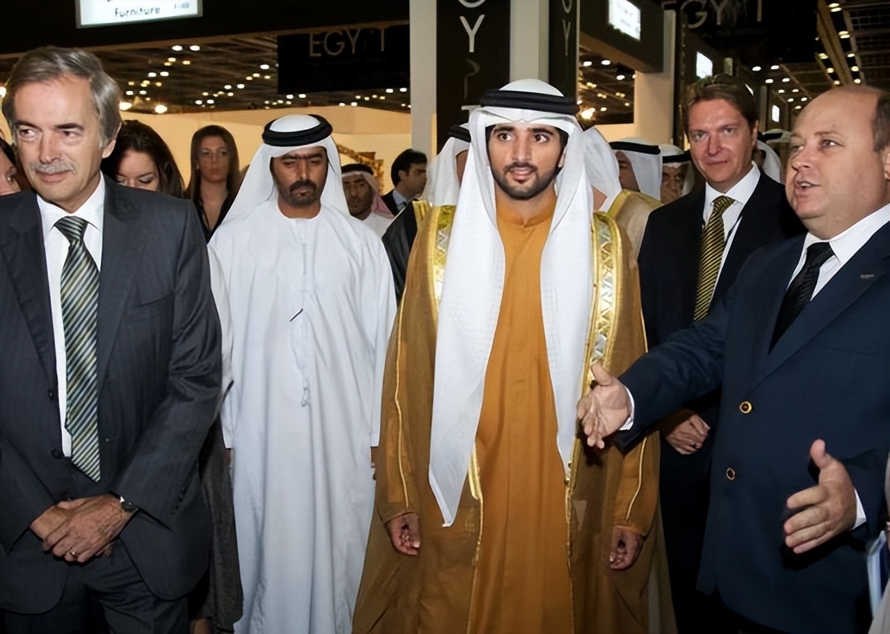 The Dubai royal family updated the family portrait, the children and ...