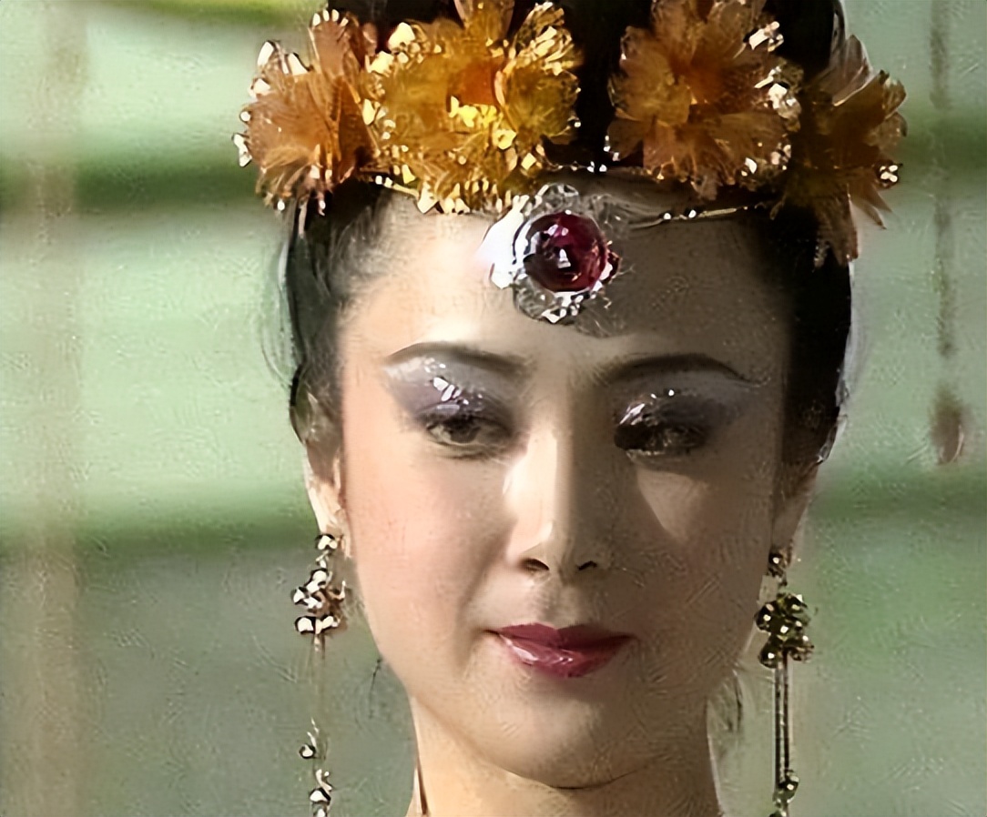 The eight Su Daji, Fu Yiwei and Wen Bixia are obviously different, Ruby ...