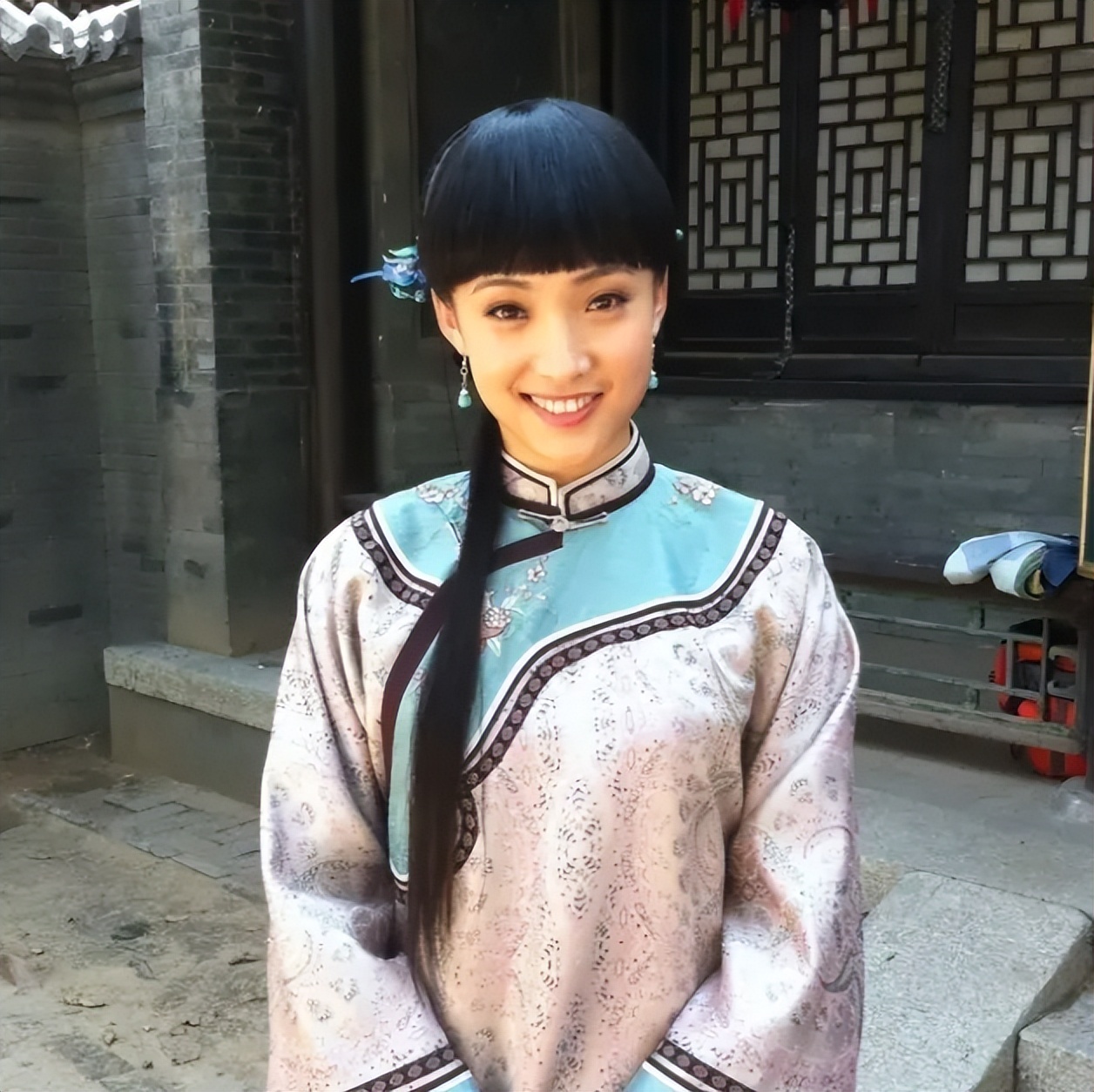 Bai Jing: Married to a wealthy family at the age of 24, she was stabbed ...