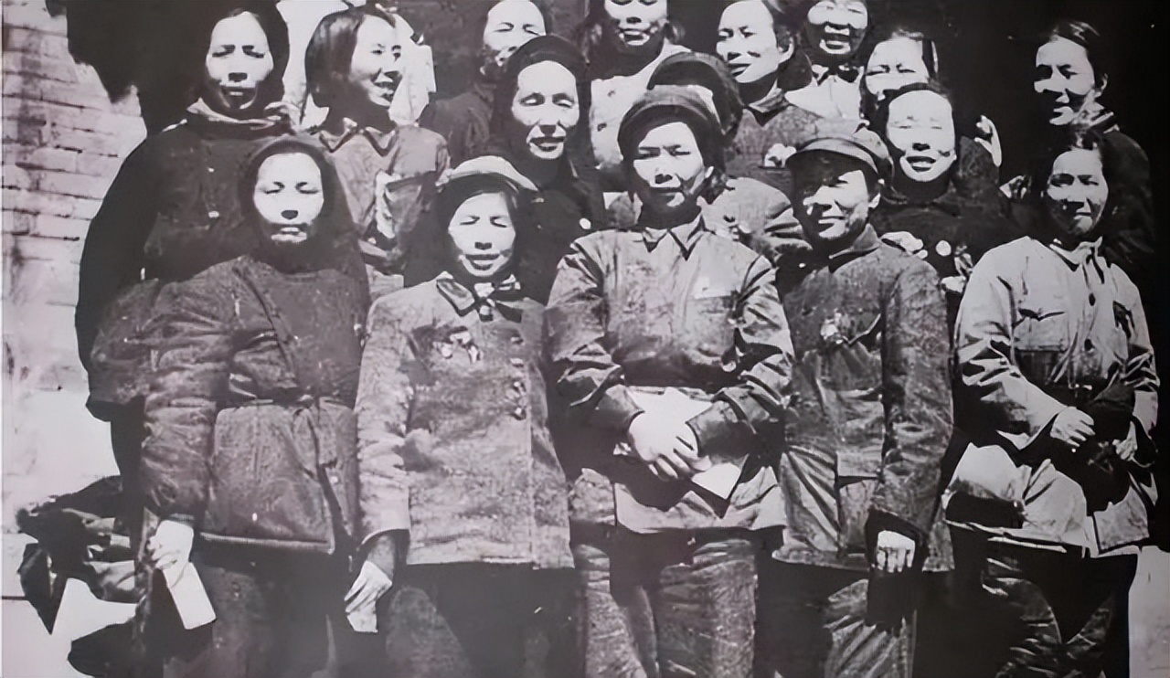 In 1950, the People's Liberation Army captured the female bandit leader ...