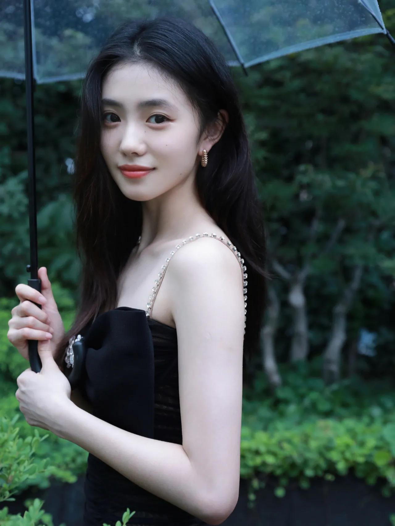 Liu Haocun - a girl who is at the pinnacle of her debut - iMedia