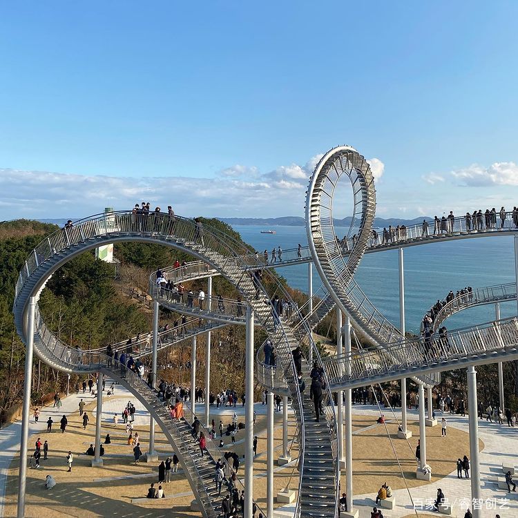 It's like walking in space-the new landmark "Space Walk" in Pohang ...