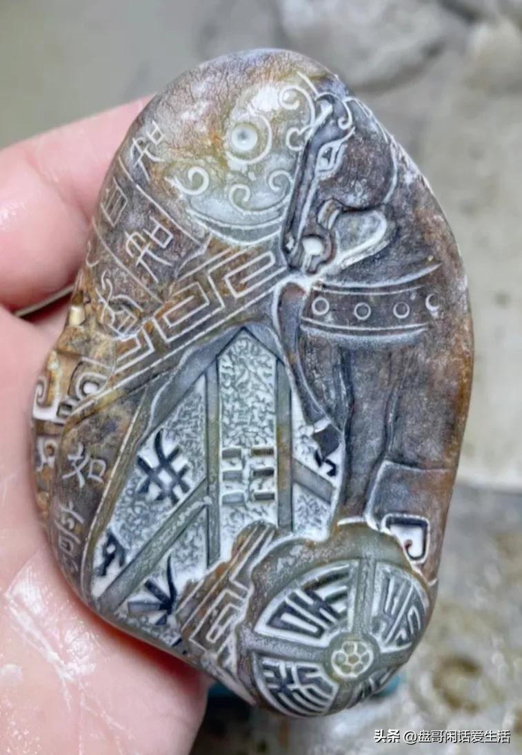A Collection of the Carving Process of Jinhuidui Jadeware - iNEWS