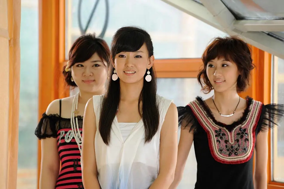 Zhou Qiqi: From singer to actor, he has acted in Langya Bang, and her ...