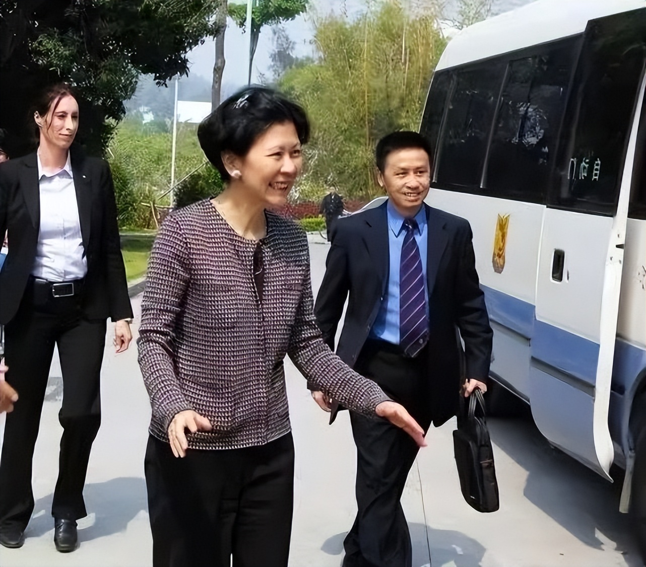 Li Ka-shing is dating his girlfriend! At 94 years old, he is very old ...