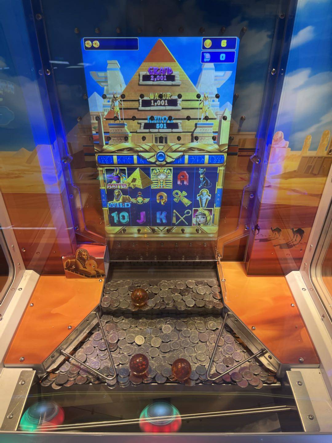 What factors should be considered when opening an arcade game hall ...