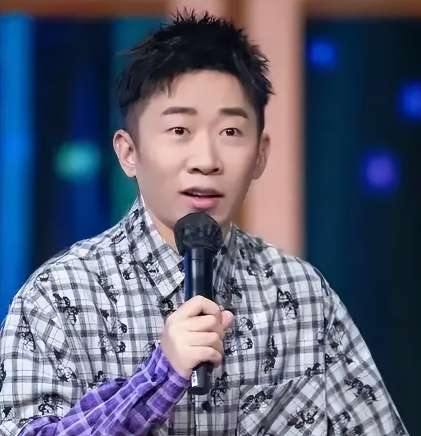 Yang Di, who left Xie Na, was "bitten back" by the traffic after all ...