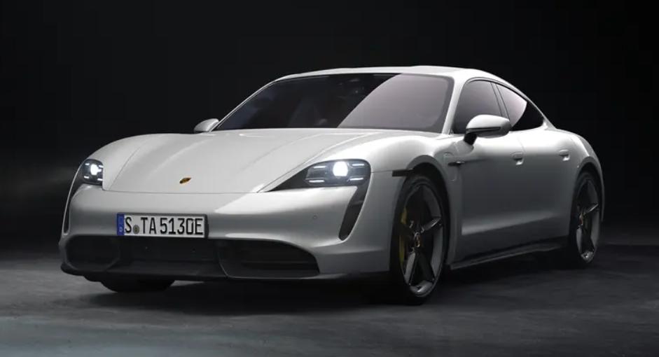 Inventory of the fastest mass-produced cars, each of which breaks 100 ...