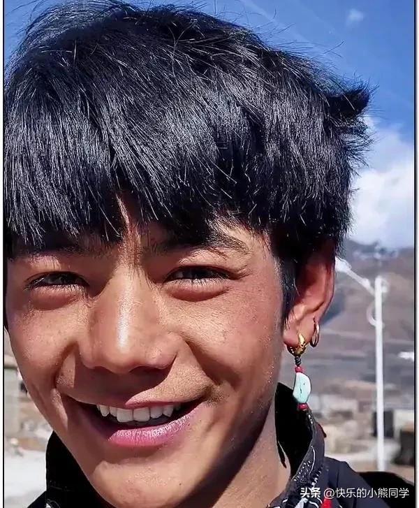 Two years after Ding Zhen became popular: the skin is delicate and the ...