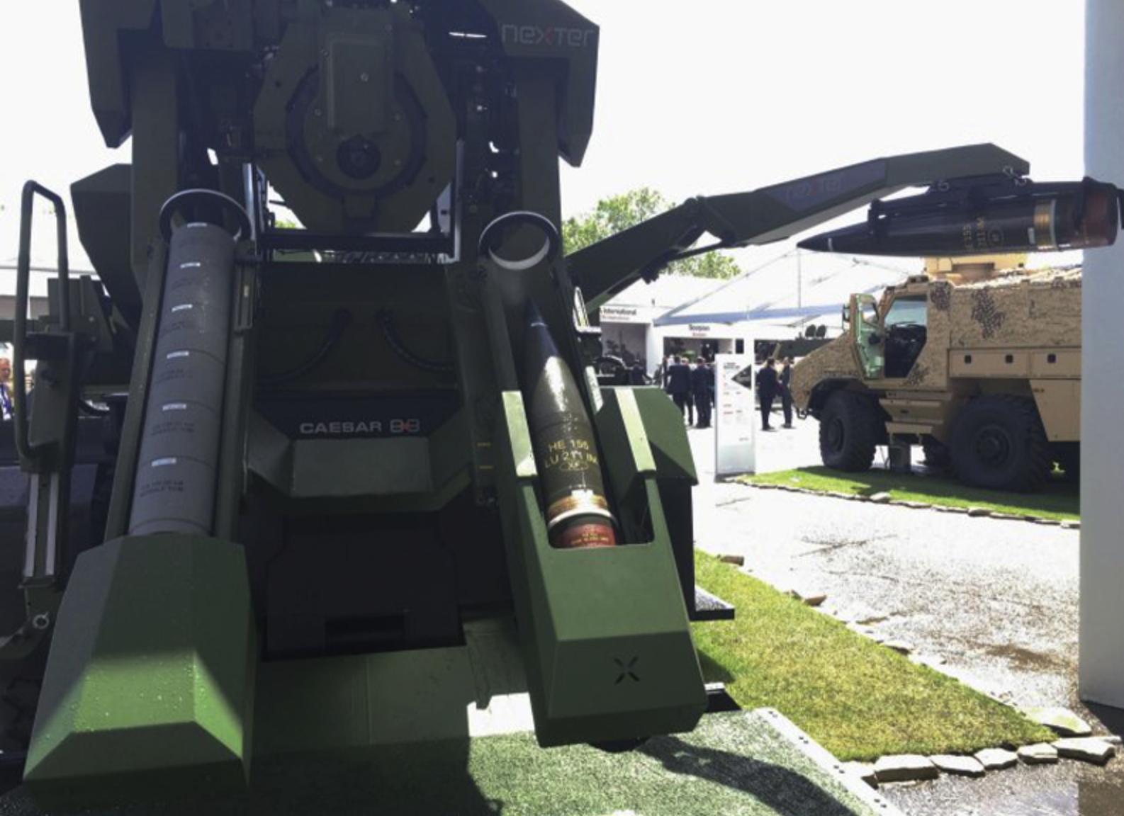 Vehicle-mounted self-propelled howitzer - CAESAR self-propelled ...