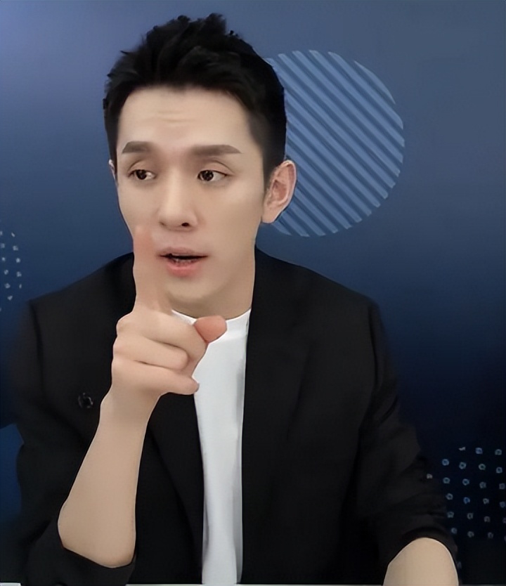 Li Jiaqi has been scolded so much, why do people still buy his stuff ...