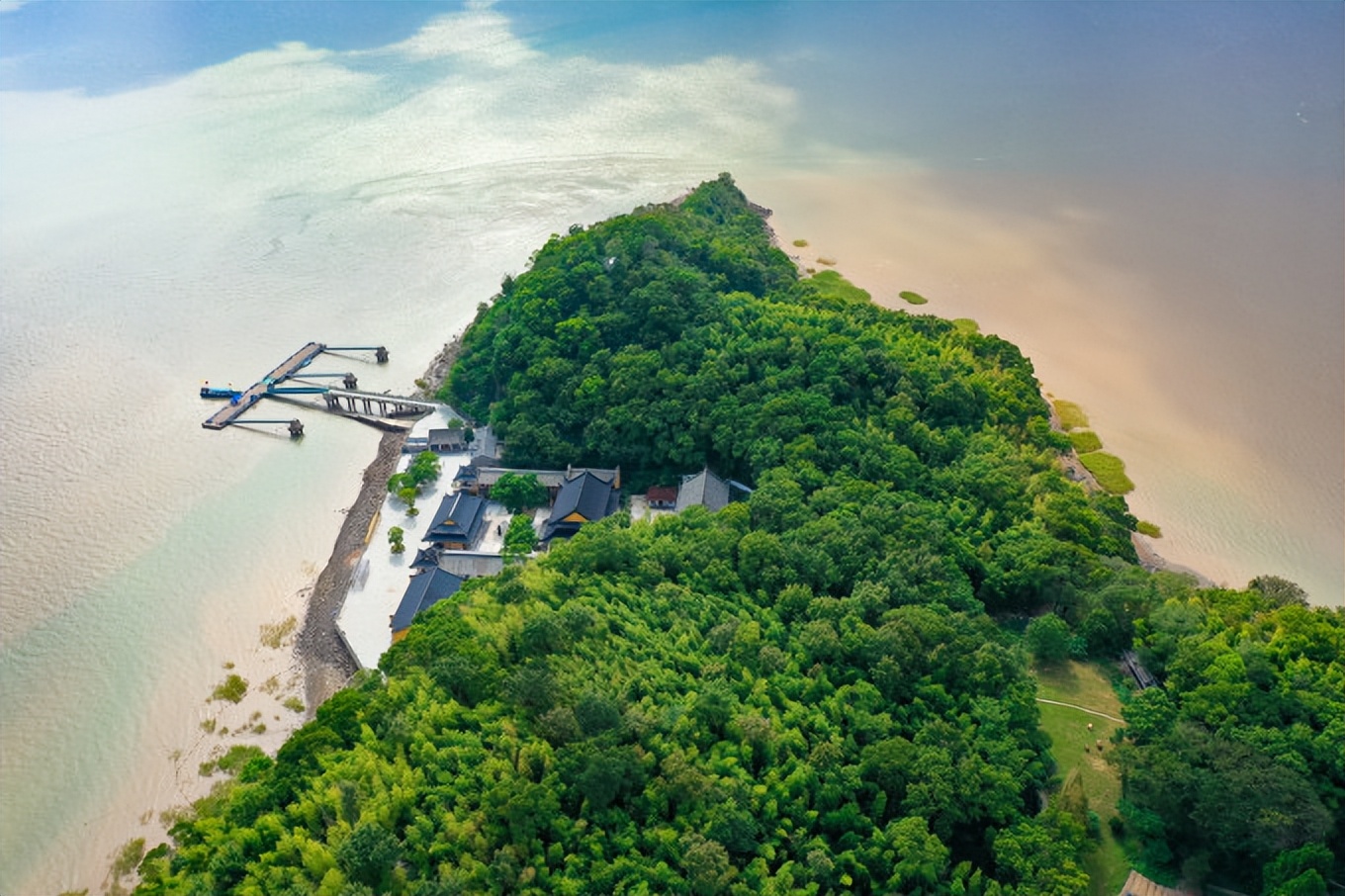 A complete guide to eating, lodging and traveling in Ninghai for two ...