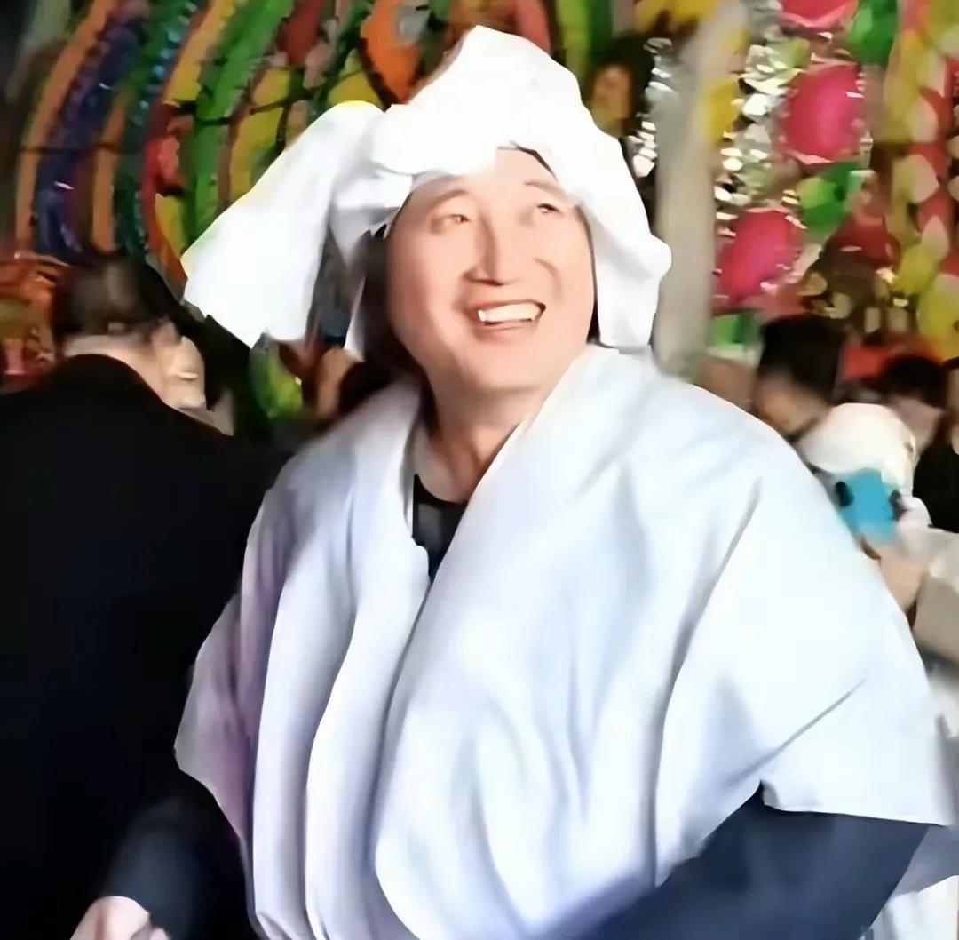 Dai Yuqiang smiled when his mother passed away? Netizen: You have gone ...