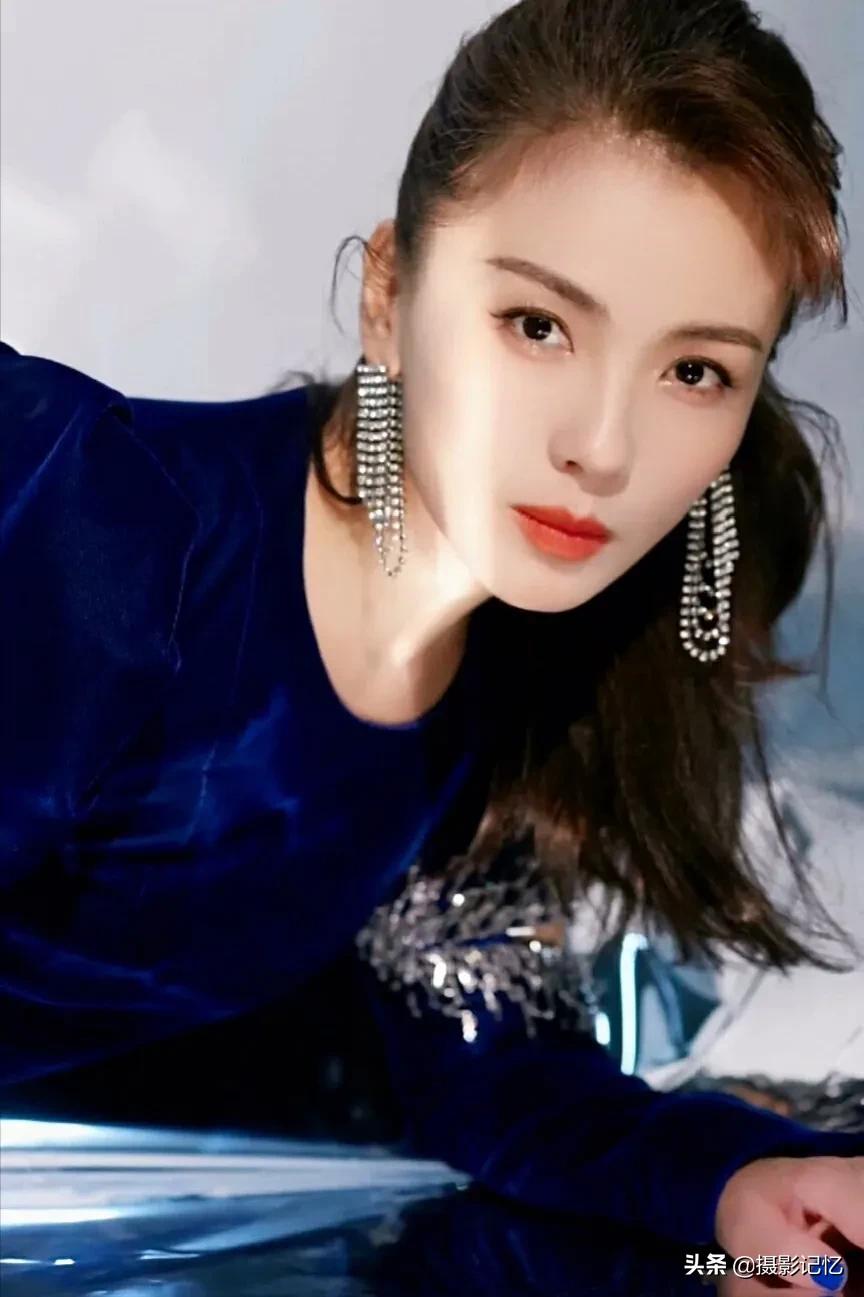 Liu Tao: Yi Ren Wan Li Jiao Xiao - iNEWS