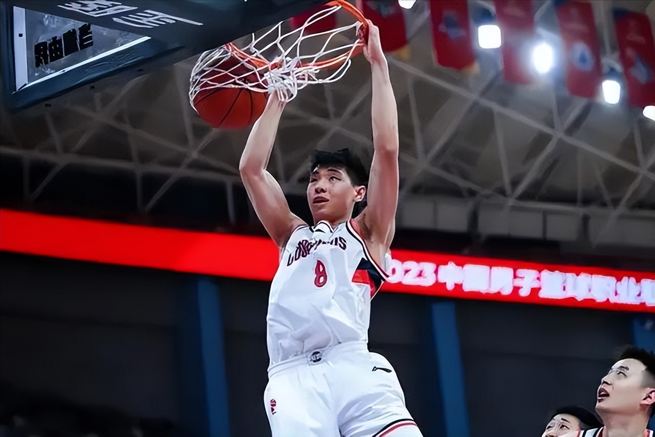 Congratulations Guo Shiqiang! Guangzhou Longshi blew up a youth storm, the 3 giants slashed 53 ...