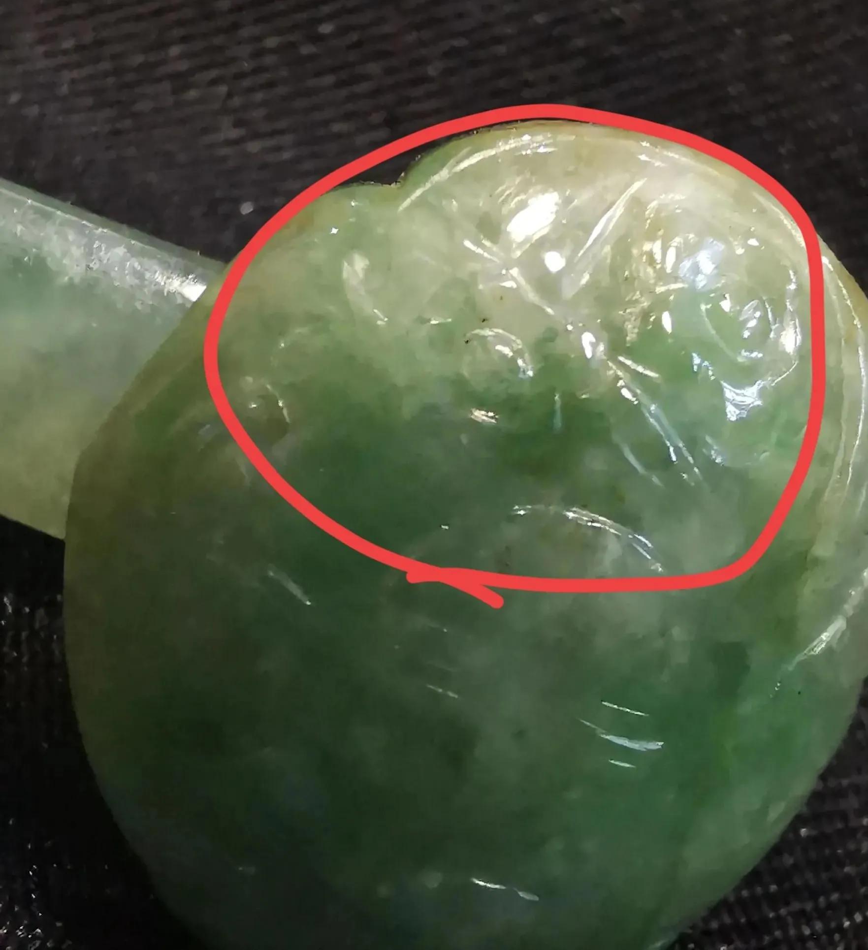 The common essential characteristics of the genuine and new glass ...