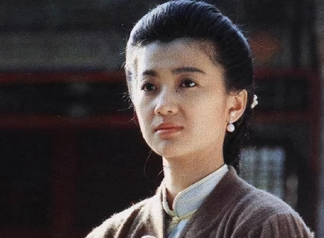 Wang Yuling: She became popular with the Qiong Yao drama. When she was ...