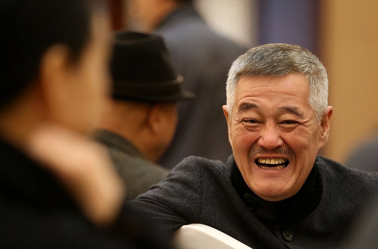 The 65-year-old Zhao Benshan was scolded by his apprentice. After ...