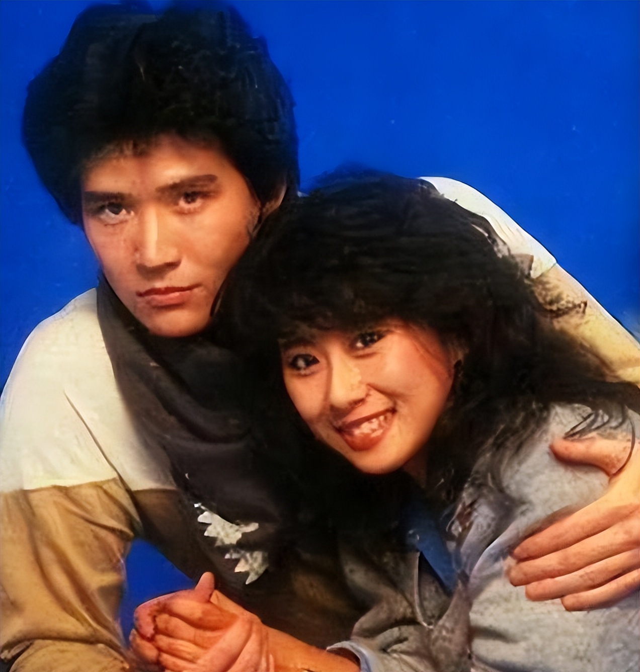 Fei Xiang's 62-year-old birthday photo was exposed. He is handsome and charming with a beard. He ...