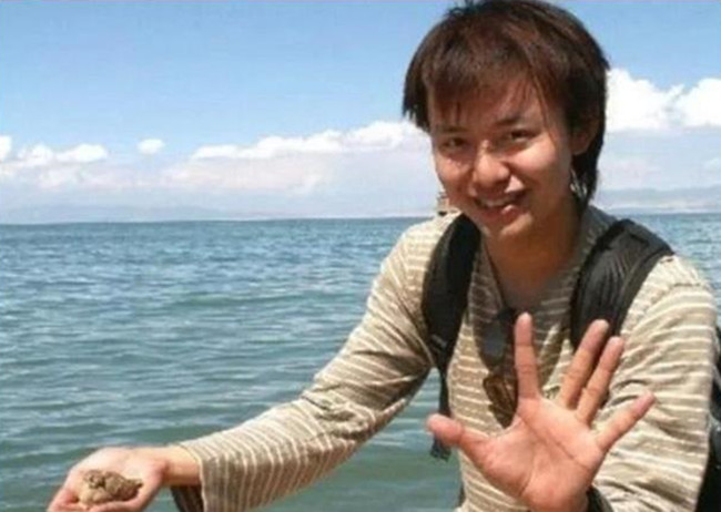 Why did Wang Yin, who had dropped out of school and resigned three ...