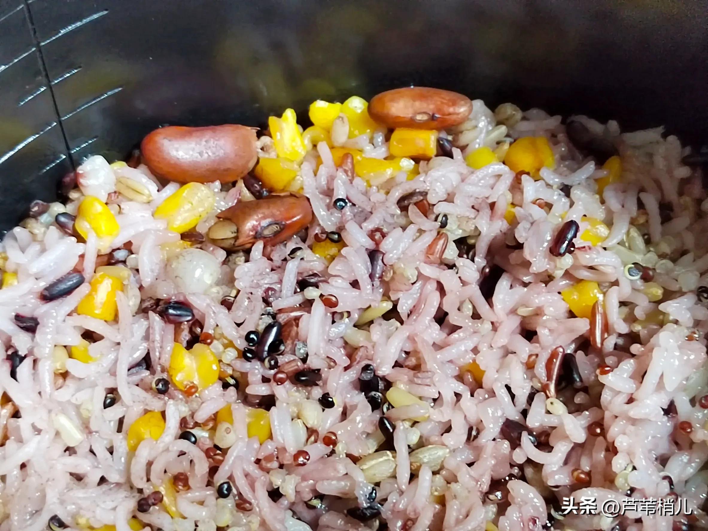 A Simple and Nutritious Fried Rice - iNEWS