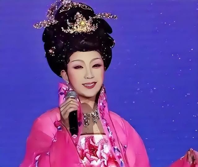 The 46-year-old Li Yugang officially announced his new identity ...