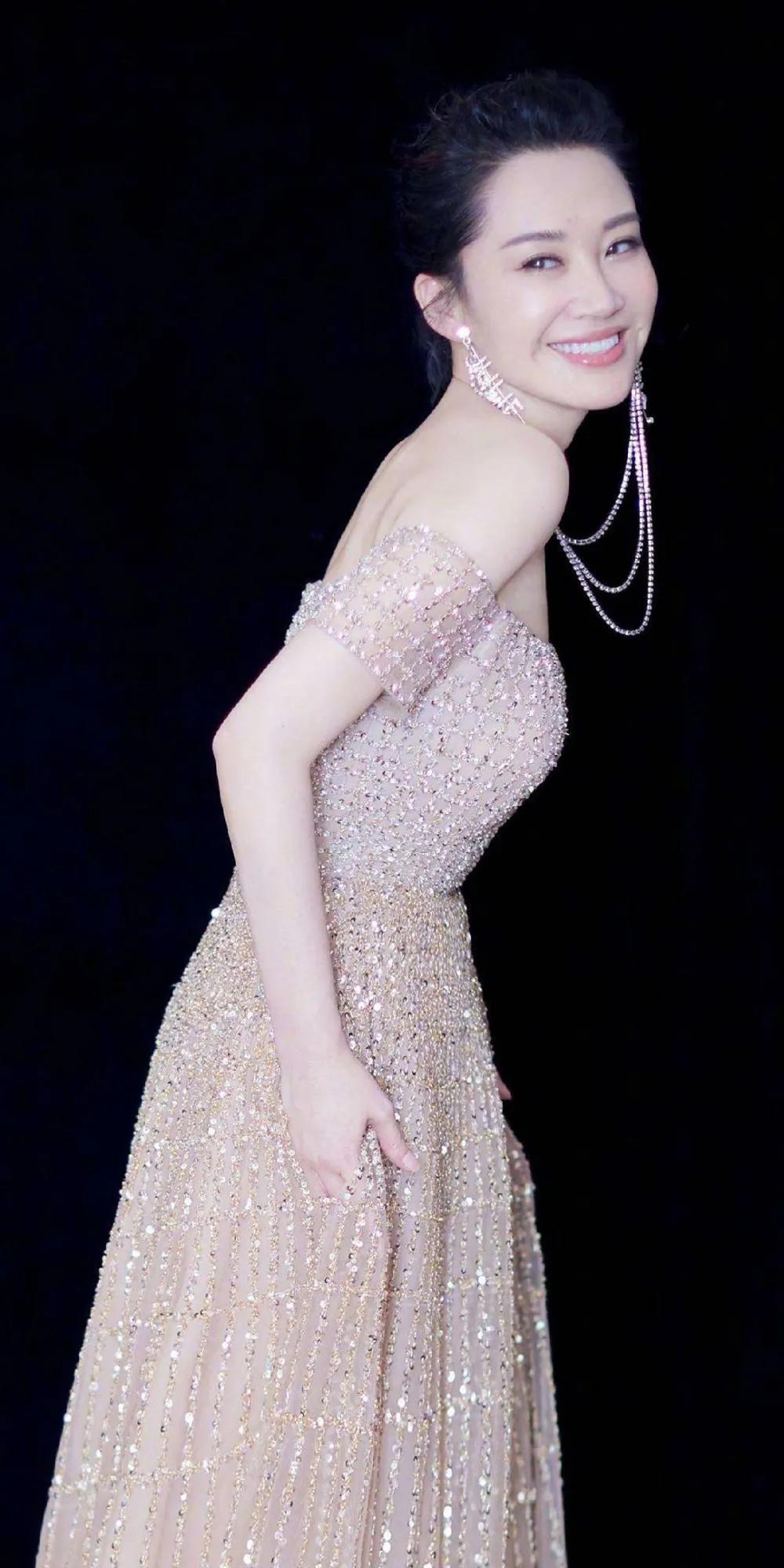 Mingyang Entertainment - Beauty Star - Xu Qing - iNEWS