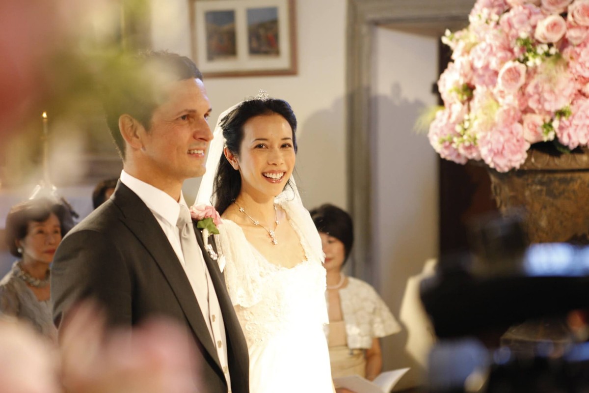 Karen Mok's 11th wedding anniversary, returned to the place where she ...