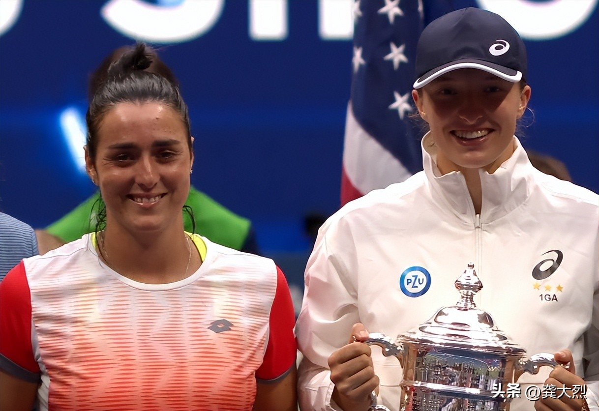 Translation: Swatek wins, WTA official website interview, 2022 US Open ...