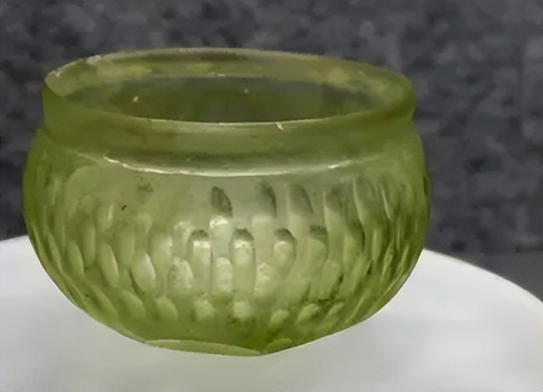 Glass is a symbol of nobility. How was the glass craftsmanship of ...
