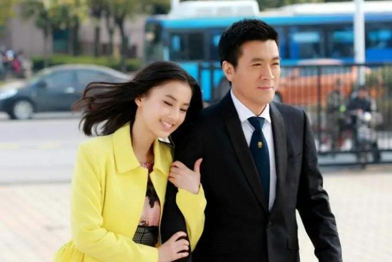 really leave?Yang Zi deleted the video of showing affection with Huang ...