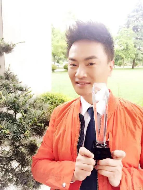 The true feelings are touching, Tang Fei's "Yangzhou Trilogy" sang his ...