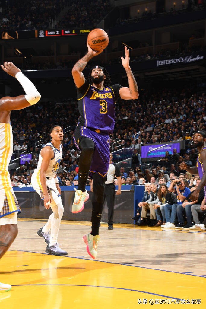 Detailed analysis of the three reasons why the Lakers rout the Warriors ...