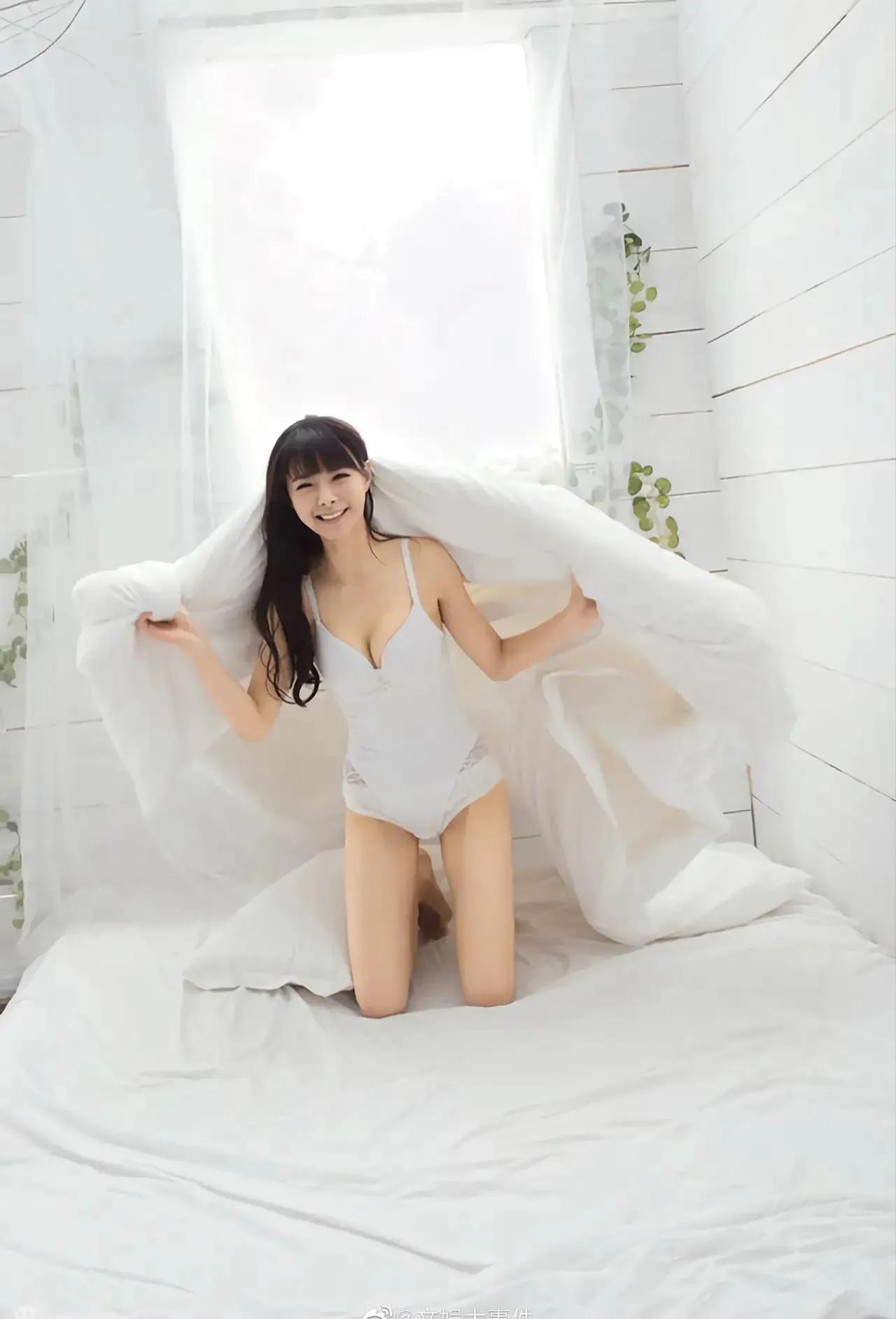 #Shen Mengchen - iMedia