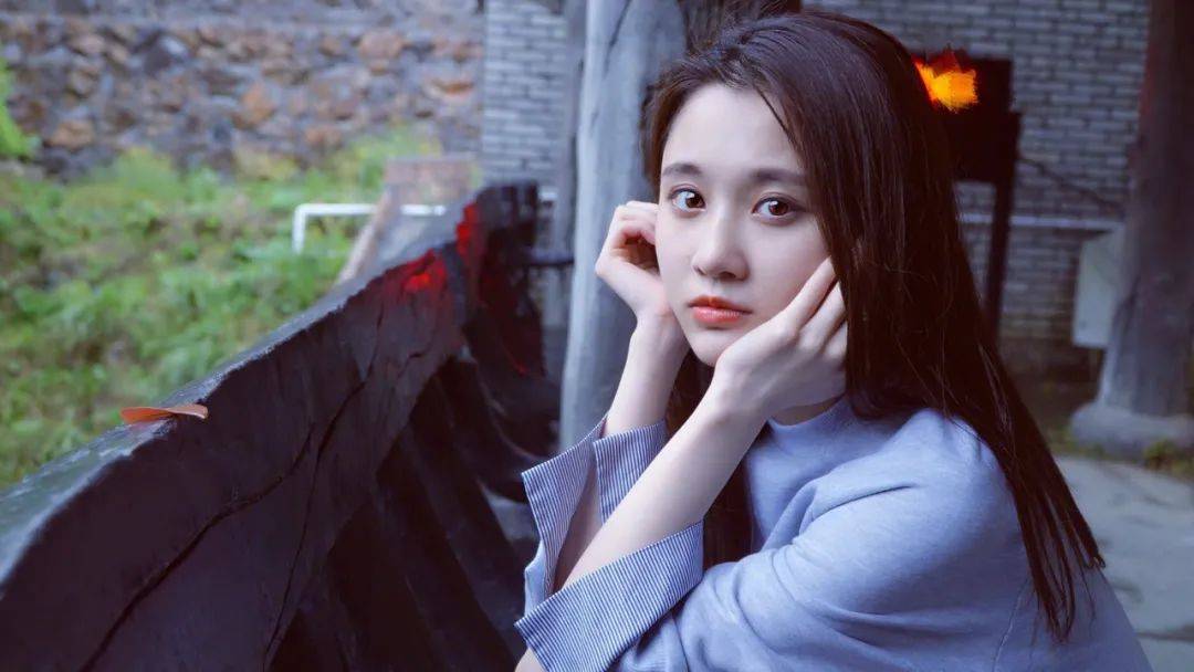 Zhang Huiwen's new love affair is exposed, is her boyfriend a rich second generation? Once ...