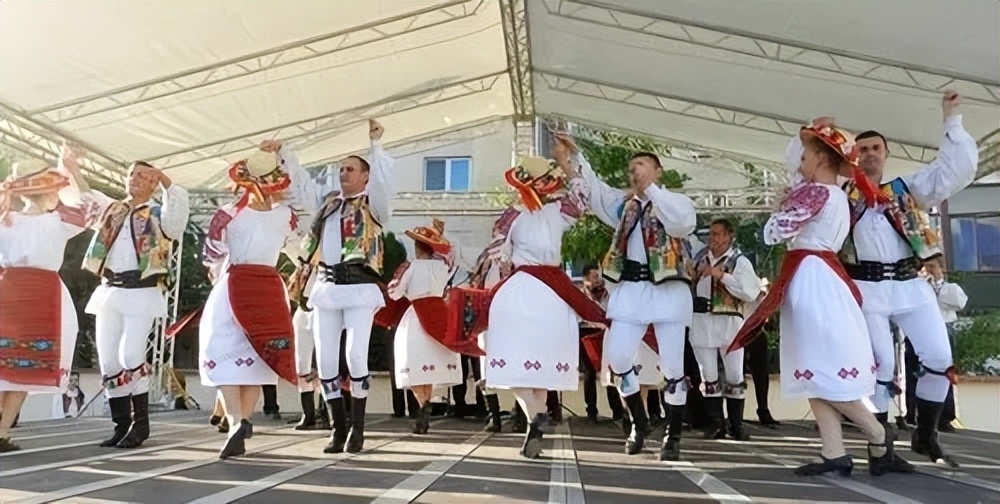 The Historical Origins of the Romanian Carus Ritual Dance, and Its ...