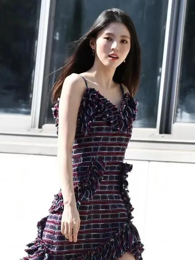 Miss Han Suxi has changed a lot recently. - iNEWS