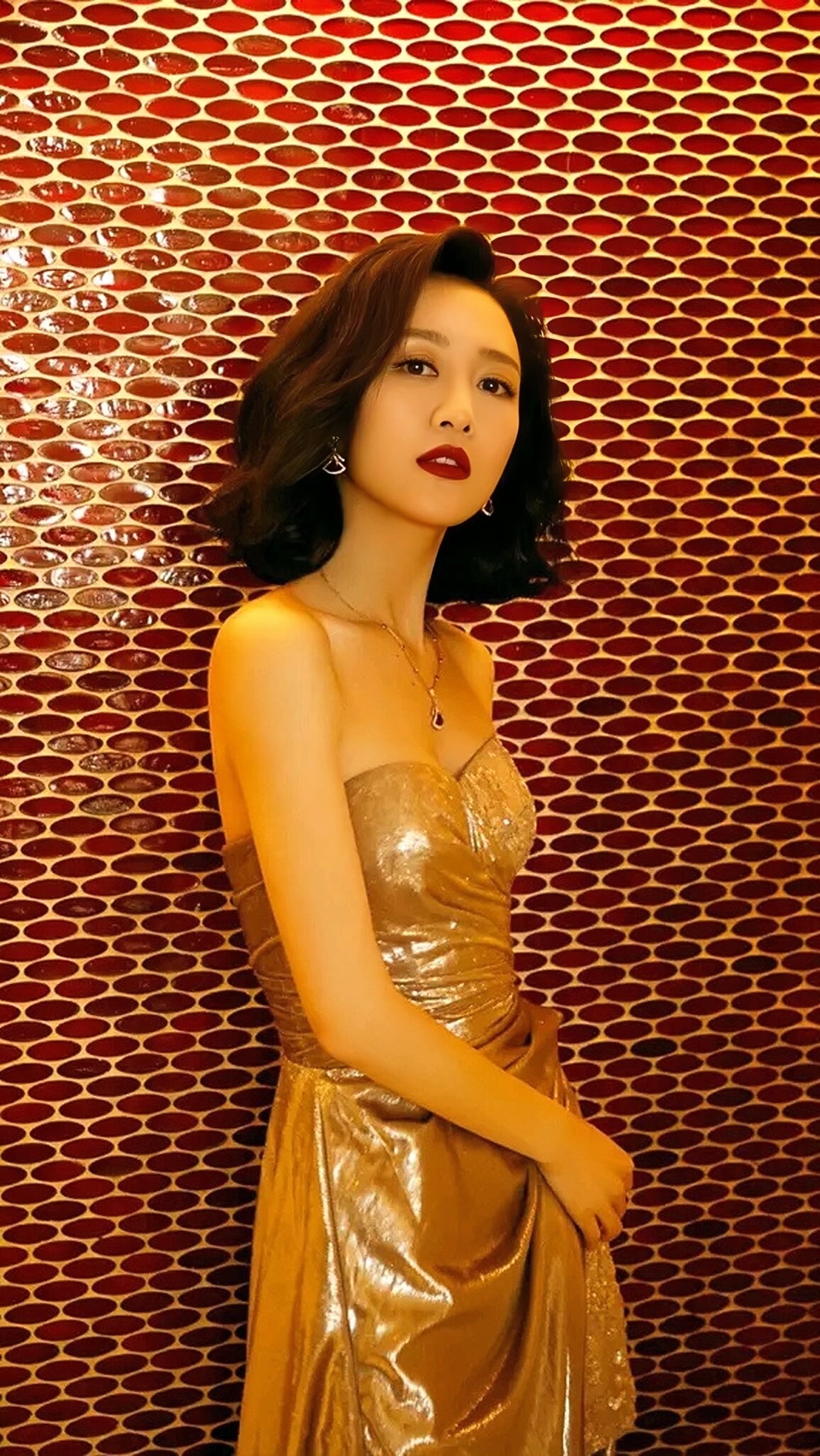 Appearance show: glamorous and arrogant——Wang Ou - iMedia