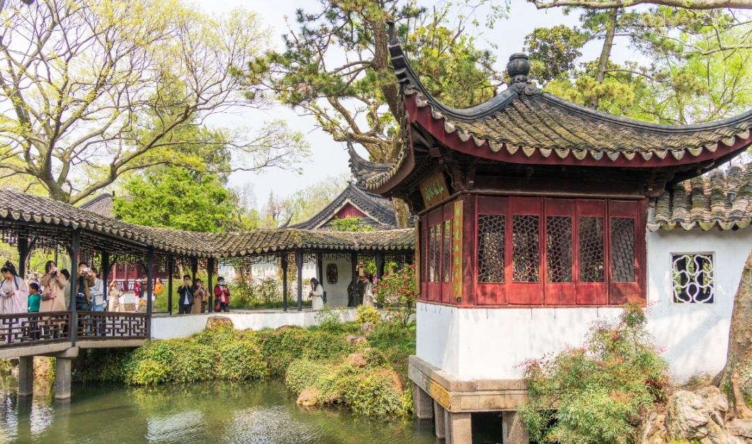Walk into the Humble Administrator's Garden, Canglang Pavilion ...