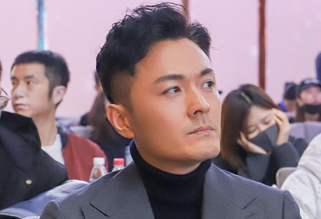 Actor Yu Xiaowei: I am in love with Gao Yuanyuan, I have not been ...