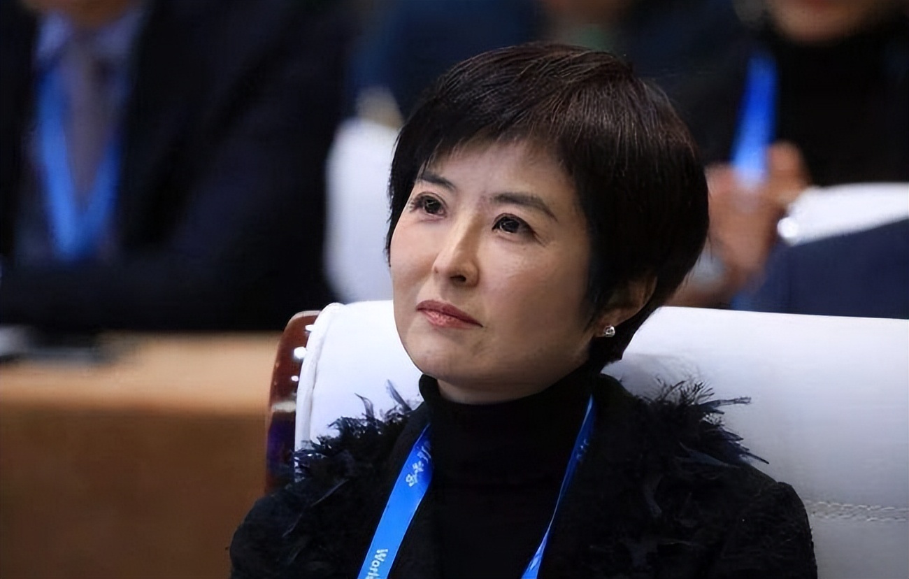 Zhang Quanling: Married her 45-year-old husband at the age of 27 ...