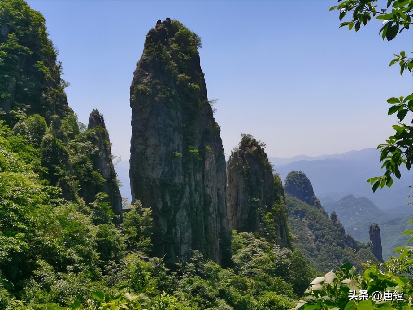 Xianhua Mountain: the first one in the south of the Yangtze River, the ...
