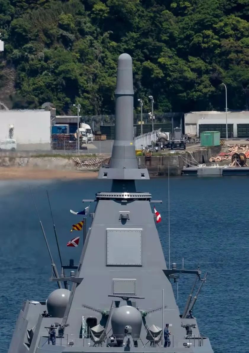 What's in the mast of the most advanced frigate? - iNEWS