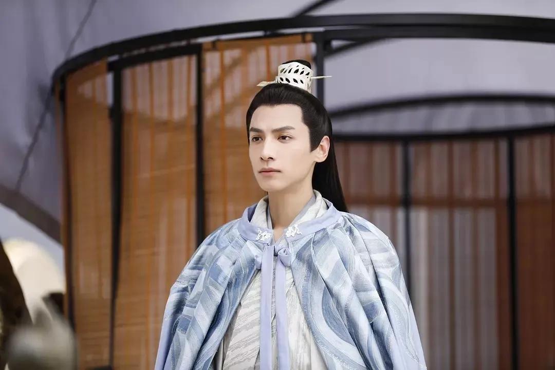These three male gods in costume dramas seem to be beautiful men from ...
