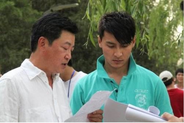 Actor He Gang: He made his debut imitating Andy Lau at the age of 23 ...