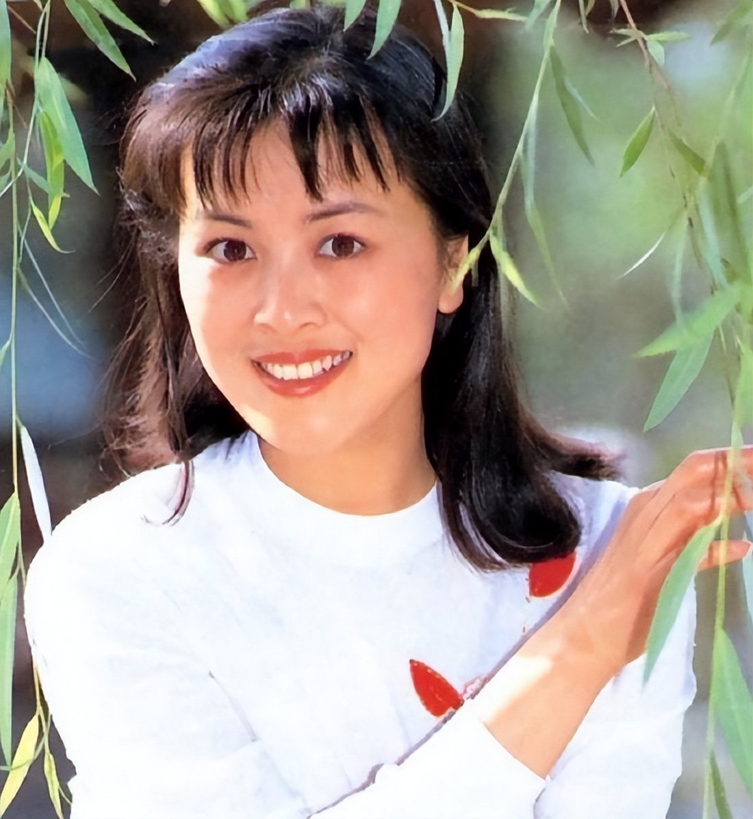 Chen Xiaoyi, the "goddess of the calendar" in the past: Divorced from Jun Lu in 1991, how are ...